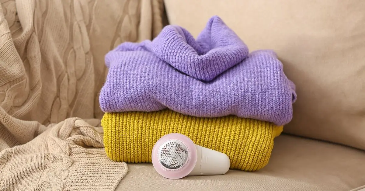 Best Debobbler for Clothes and Furniture in the UK