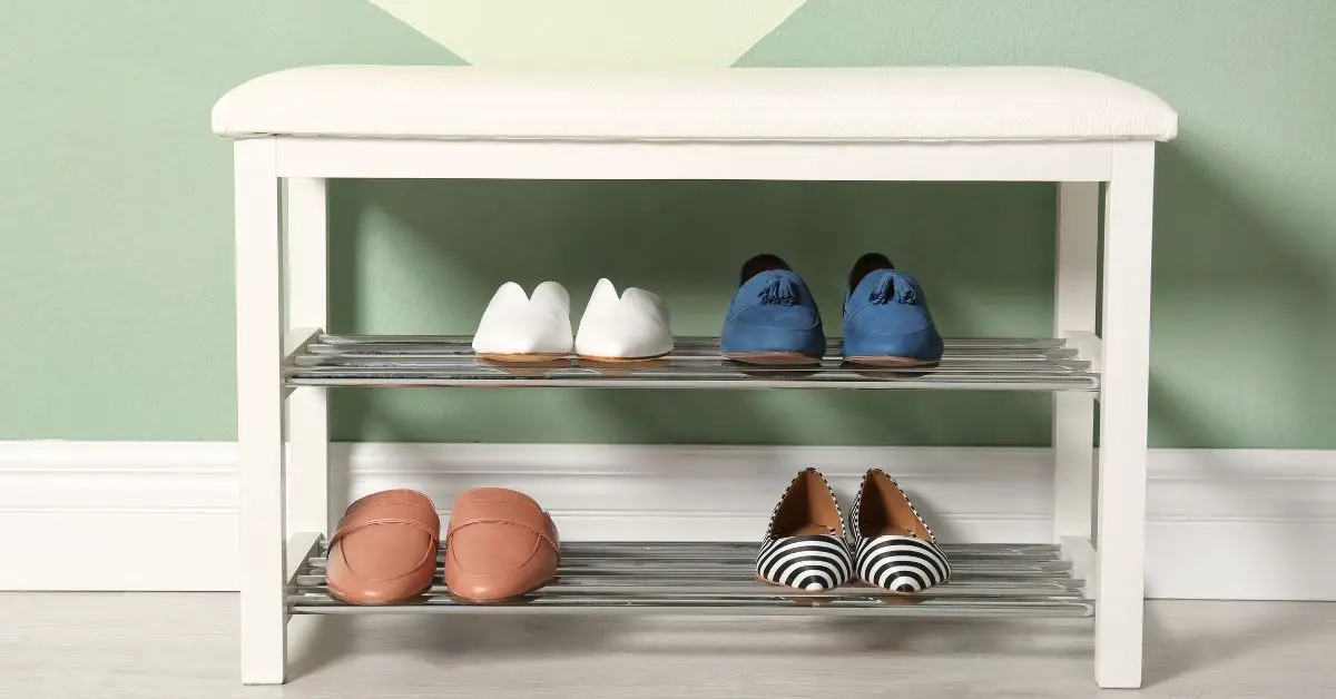 How To Keep Your House Clean and Tidy: 13 Helpful Tips