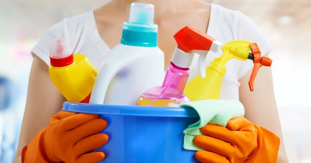 Speed-Cleaning: How to Clean Your House in 2 Hours or Less